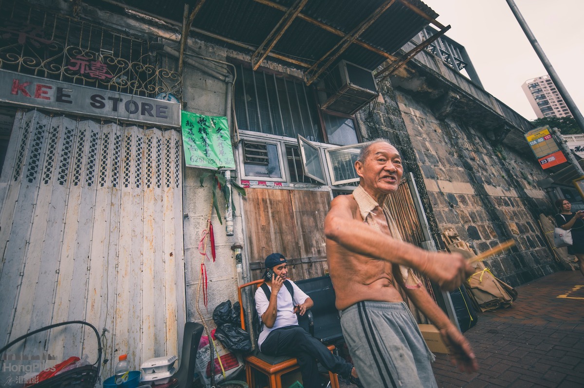 【康港劉影】半山豪宅石牆隱藏的平民士多——梁禧記｜大紀元時報 香港｜獨立敢言的良心媒體