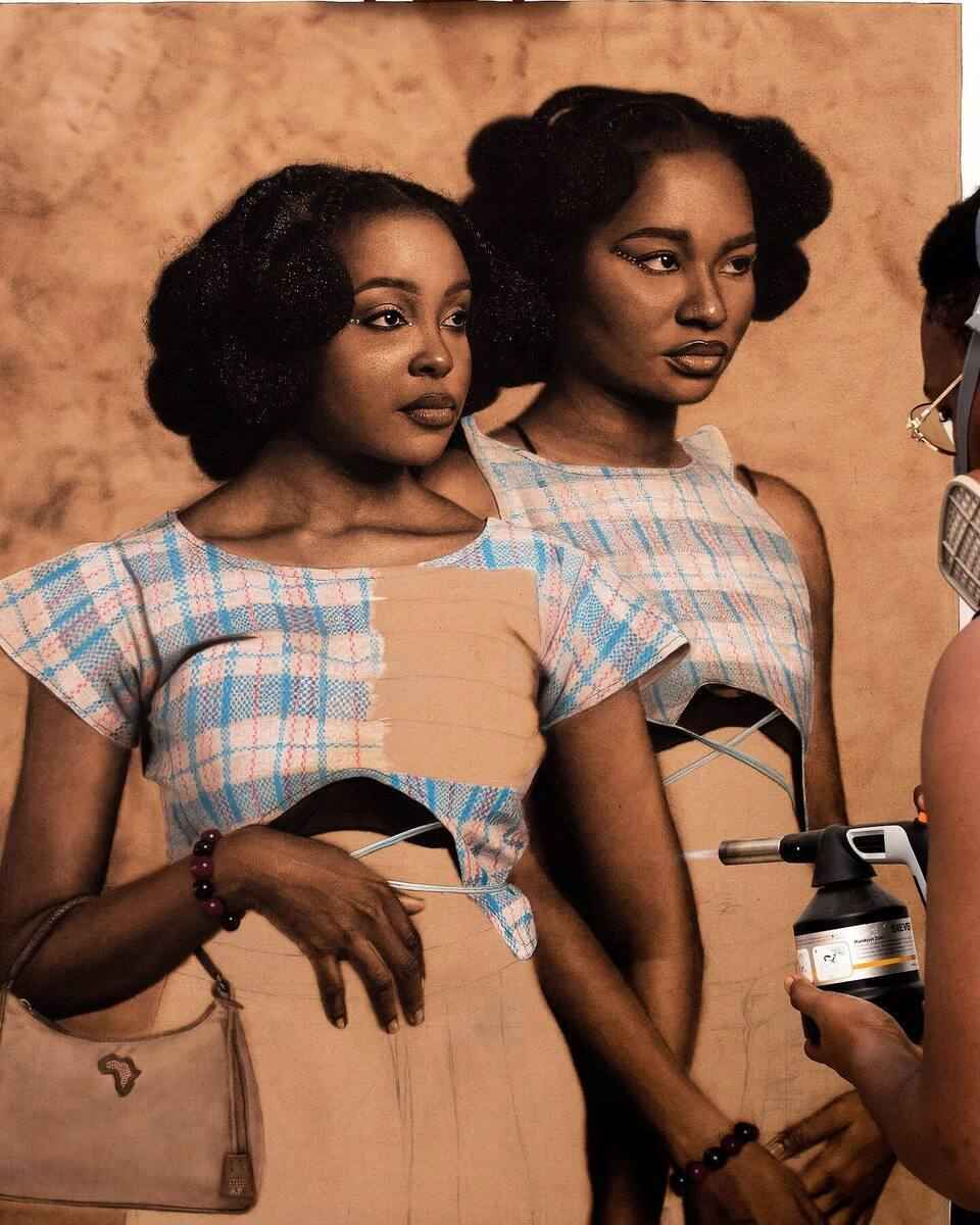 【圖輯】用獨特烙畫工藝創作的超逼真肖像畫｜大紀元時報 香港｜獨立敢言的良心媒體